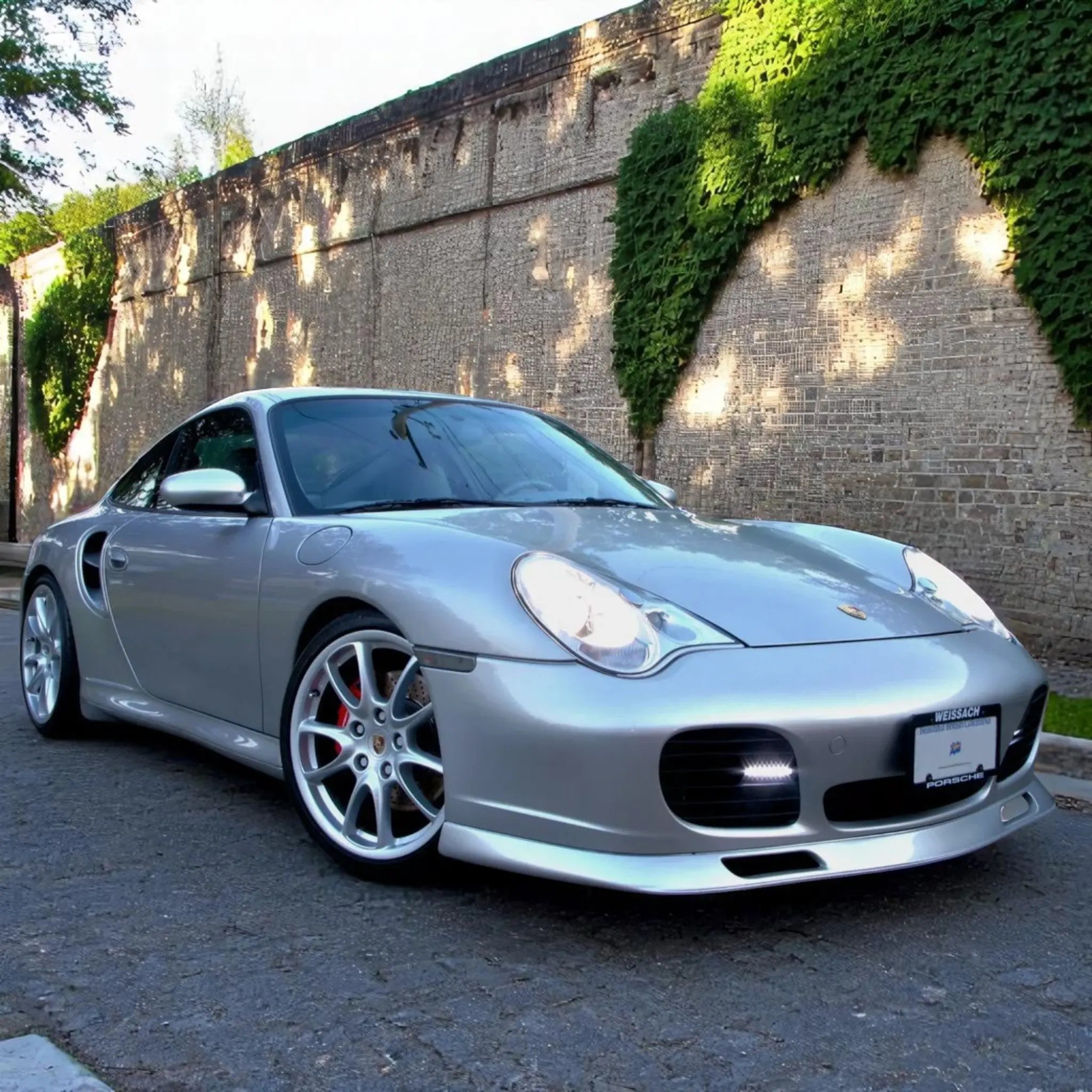Porsche 996 Turbo Front Lip Spoiler – Racing Style Upgrade (1999–2004)